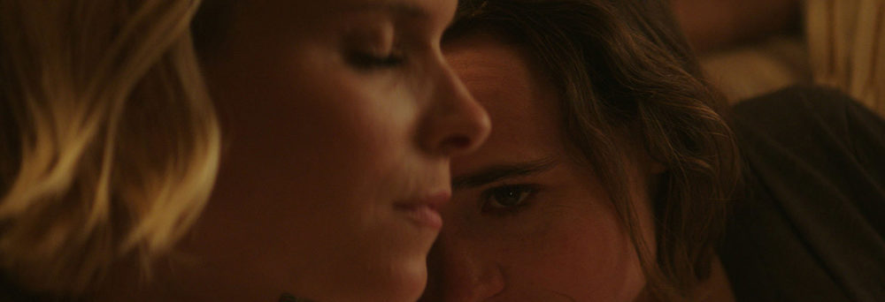 Banda sonora de My Days of Mercy (2017) - eCartelera