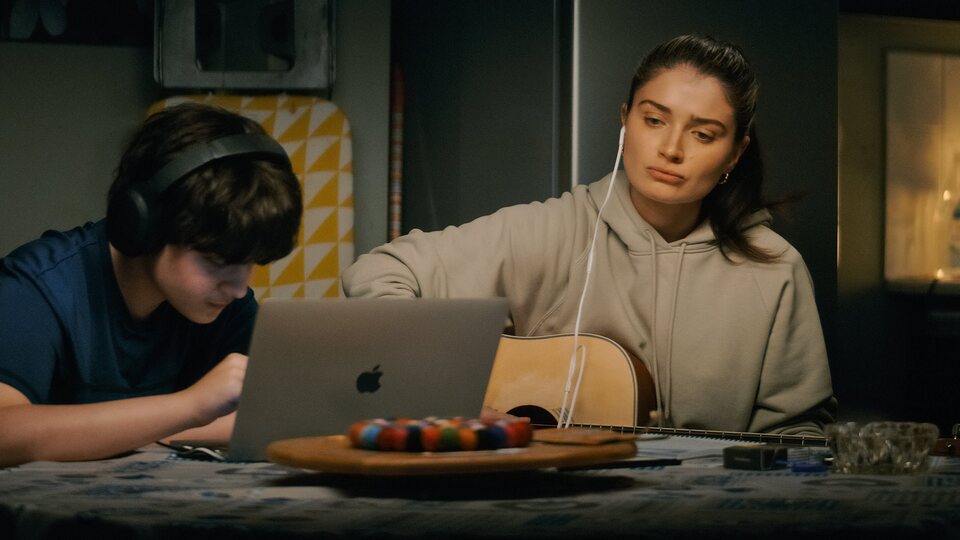 Flora y su hijo Max - Fotos de Flora y su hijo Max (2023)