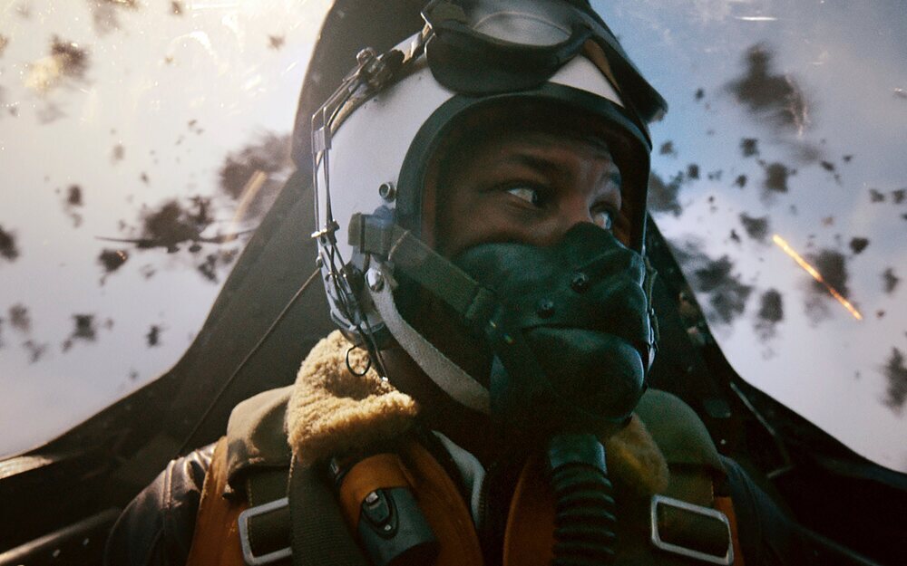 'Devotion. Una historia de héroes': un disperso homenaje racial ...